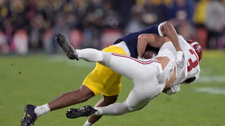 '25 4-star Michigan Football commit Ivan Taylor predicted to flip to ...