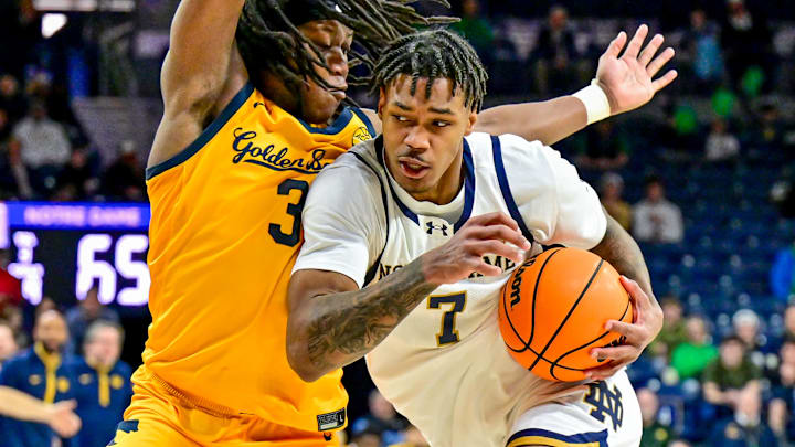 OU Basketball: Oklahoma Signs Transfer Forward Tae Davis