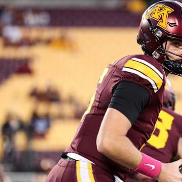Gophers survive Homecoming scare against Purdue