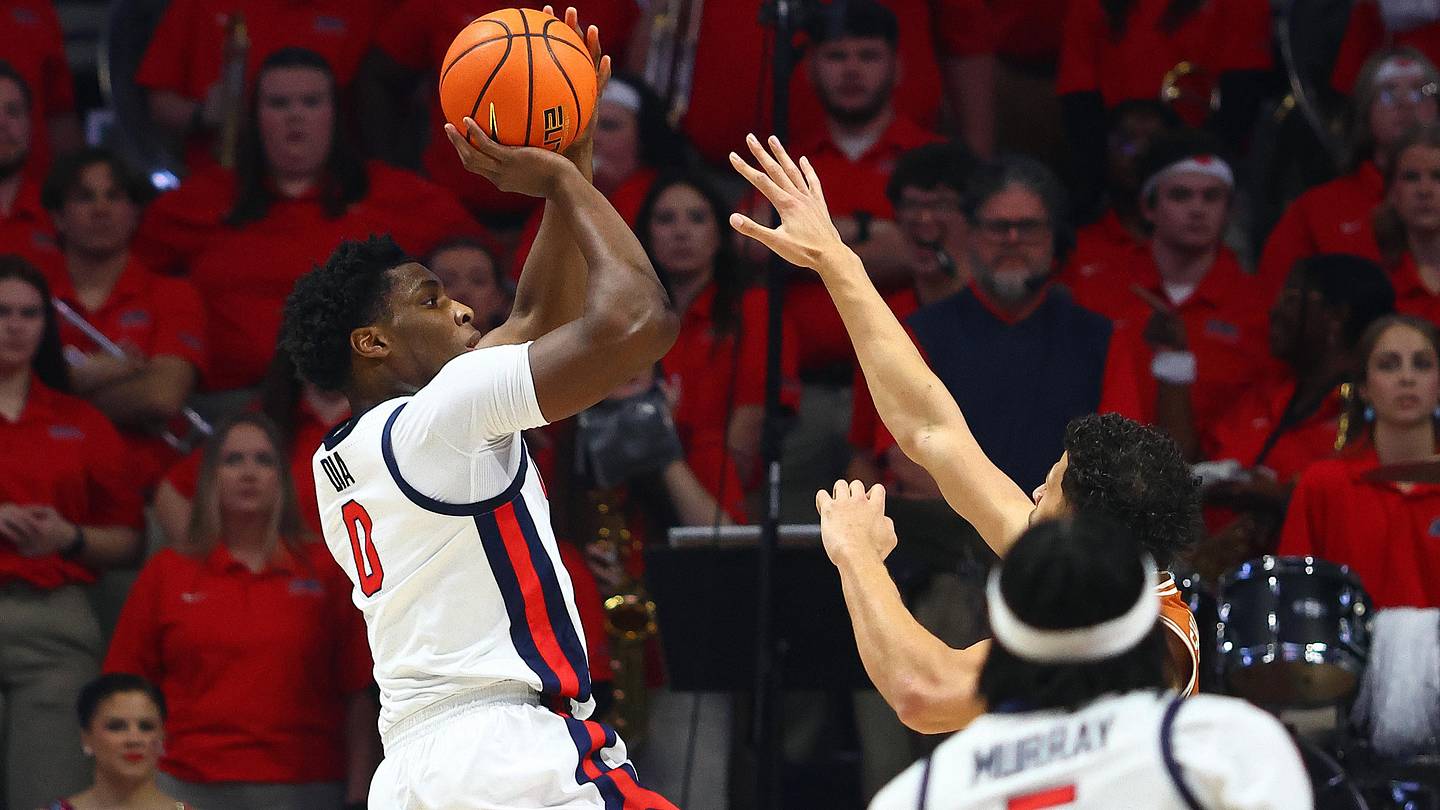 Ole Miss Basketball Outlasts Texas in Nail-Biter, Wins 72-69