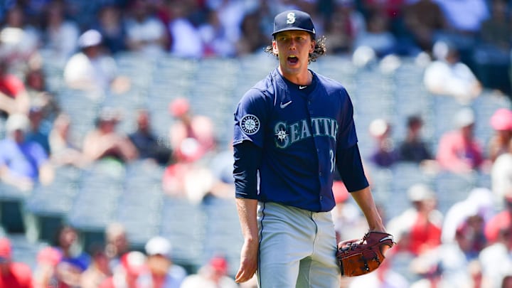 Seattle Mariners' Injured All-Star Set to Become a Dad For First Time ...