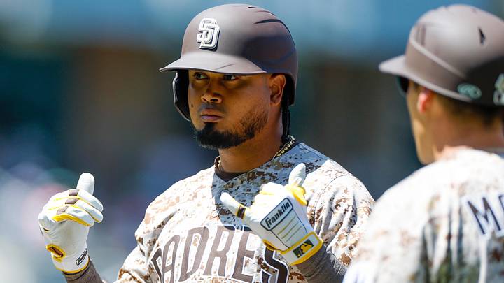 San Diego Padres' Luis Arráez Doesn't Strike Out, Extends Historic ...