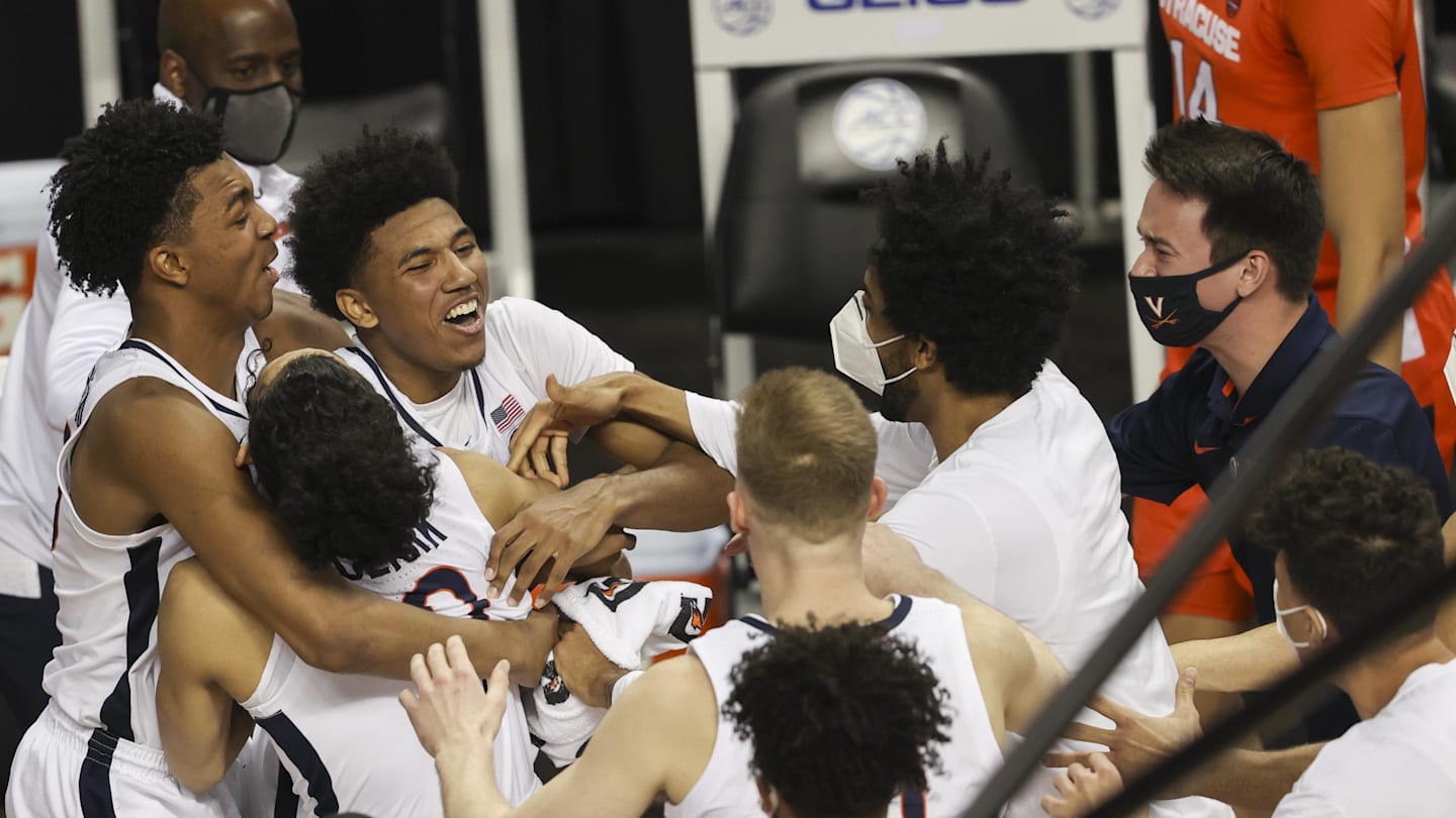 A Tony Bennett Moment: Reece Beekman's Buzzer Beater vs Syracuse