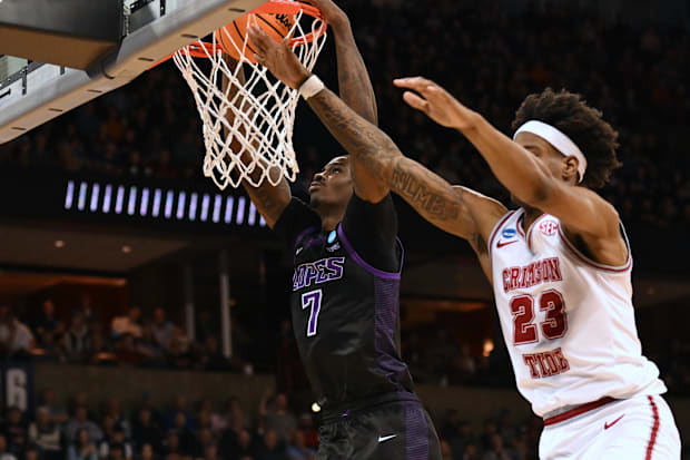 Waiting game continues for Gonzaga transfer guard Tyon Grant-Foster