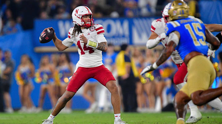 Peterson: TJ Lateef's Coming-Out Party Outshines Emmett Johnson's ...