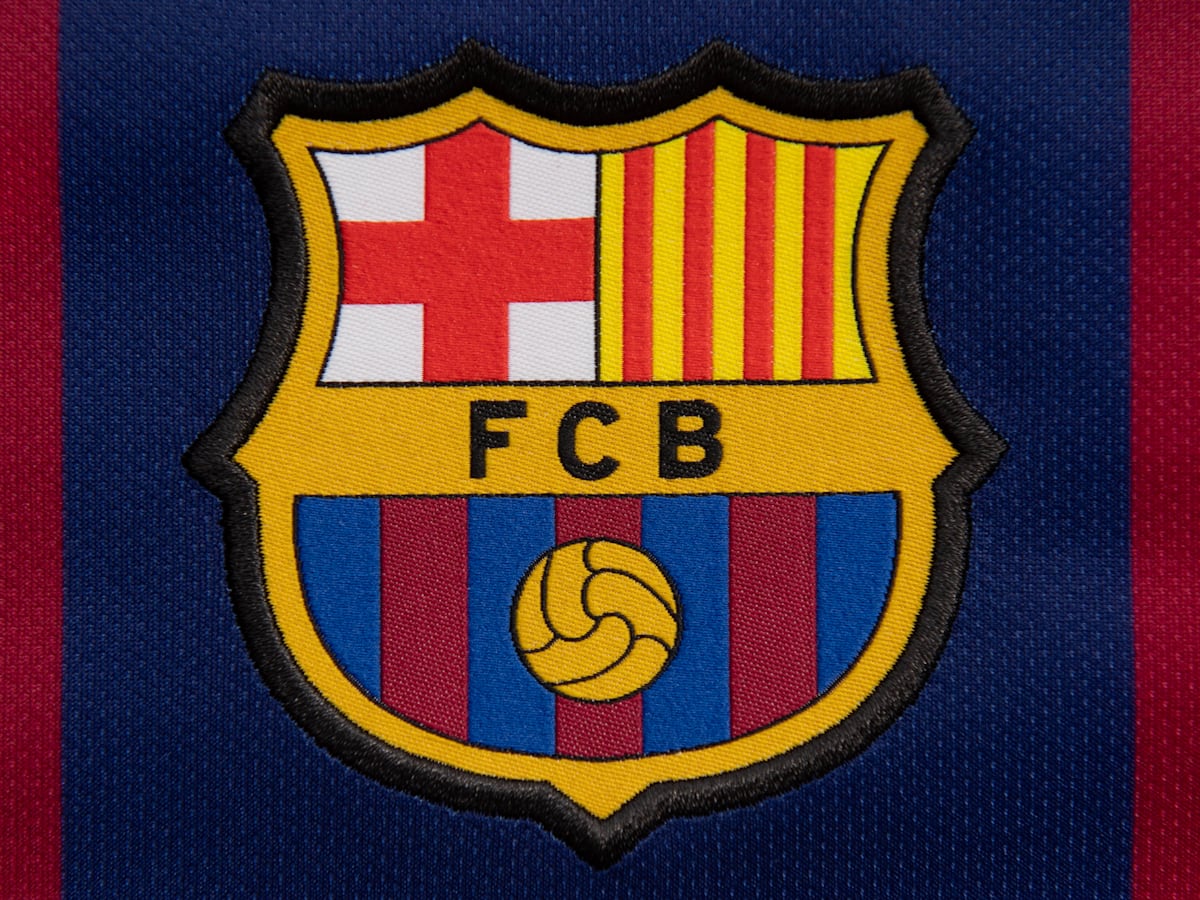 how to draw logo of barcelona