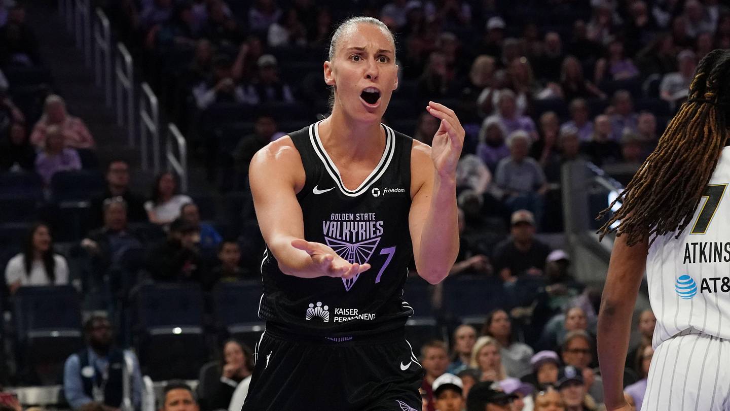 WNBA Fans React to Valkyries’ Roster Move After Loss to Aces - SandJack TV