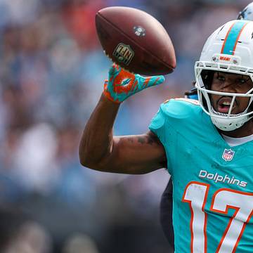 Why This Is a Crucial Time for Miami Dolphins WR Jaylen Waddle