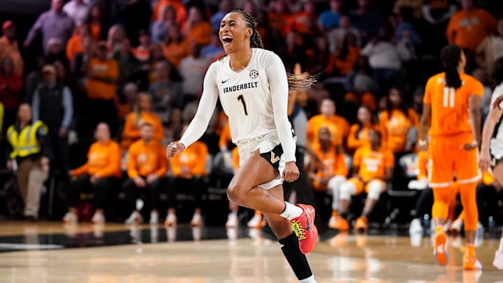 Vanderbilt's Mikayla Blakes Breaks Her Freshman Scoring Record With 55-Point Game