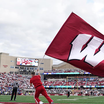 Wisconsin football recruiting: 4-star recruits expected for Bucky's BBQ