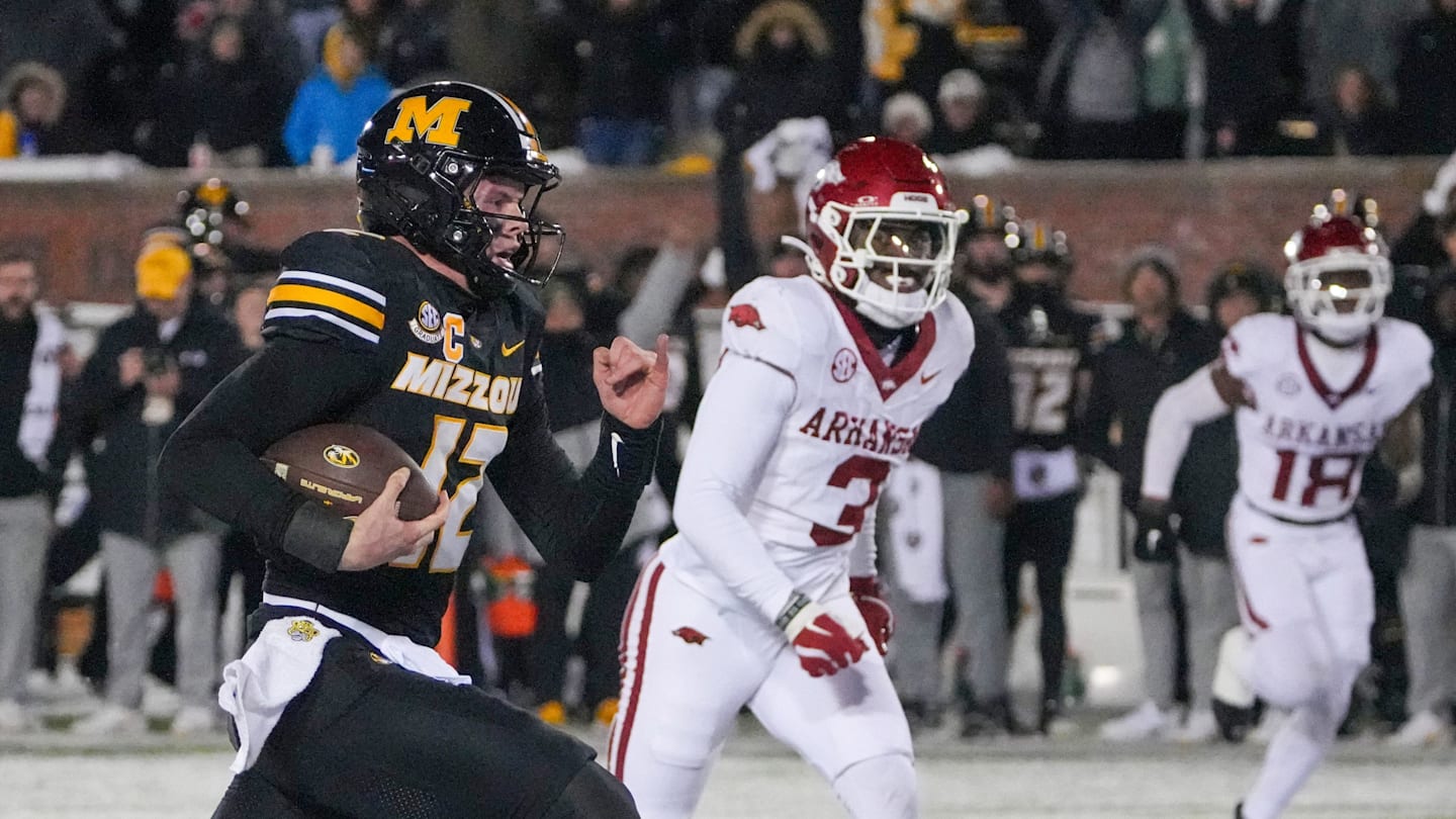 Will Hogs' Injection of Experience Overcome Trend of Close Losses?