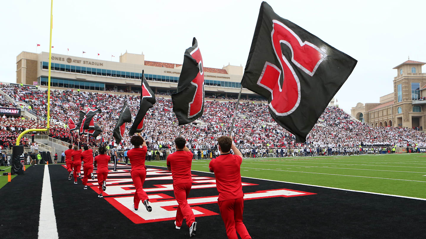 Texas Tech's defensive line steals the show vs. Kent State