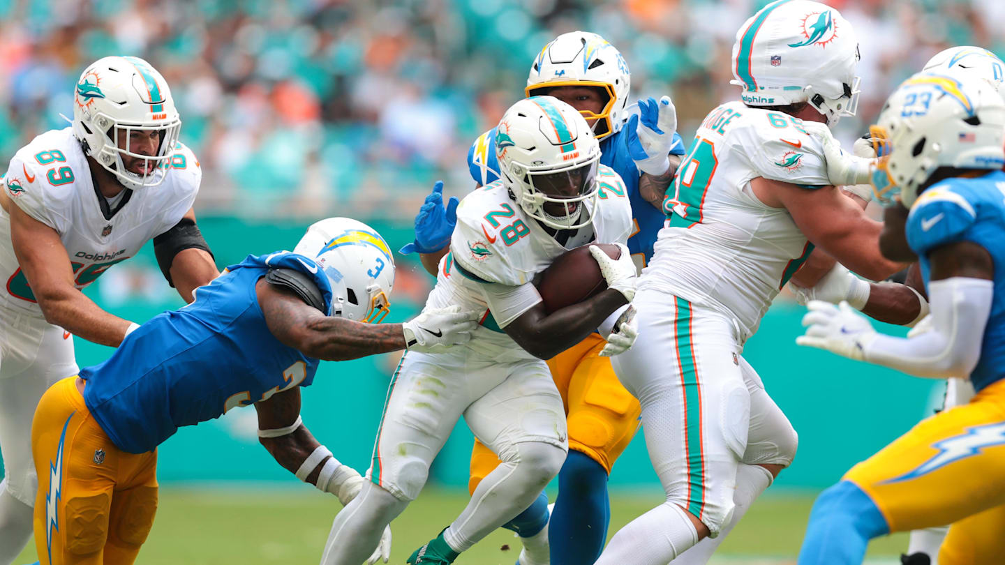 Miami Dolphins Blow Late Lead in Brutal Fashion vs. Los Angeles Chargers