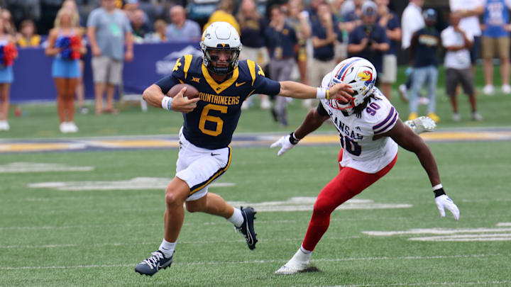 Garrett Greene Signs with the Tampa Bay Buccaneers