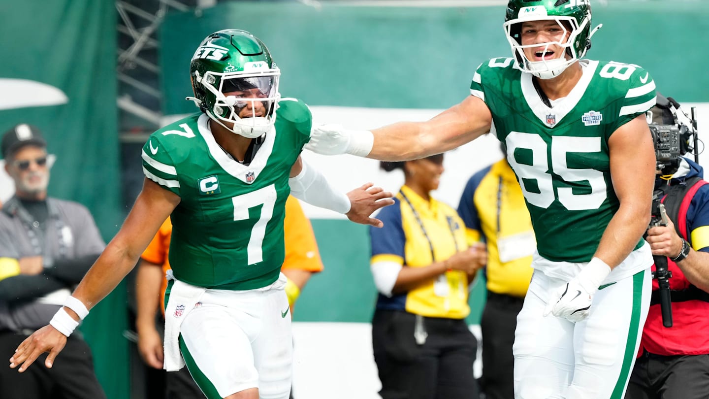 Justin Fields Called 'Biggest Winner' Of Jets' Heartbreaking Week 1 Loss