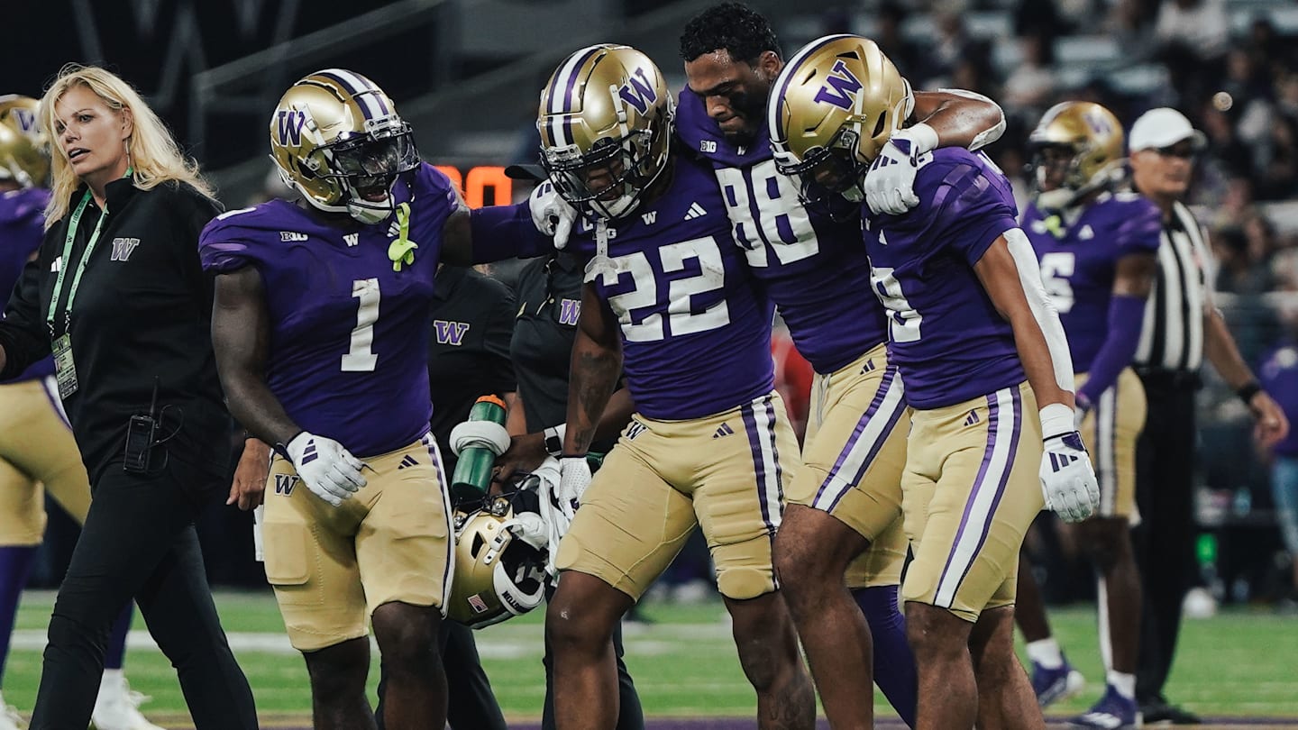 Quentin Moore's UW Season Is Likely Done Because of Injury