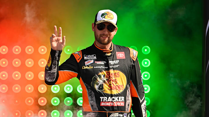 Starting Lineup: NASCAR Cup Series Hollywood Casino 400 at Kansas