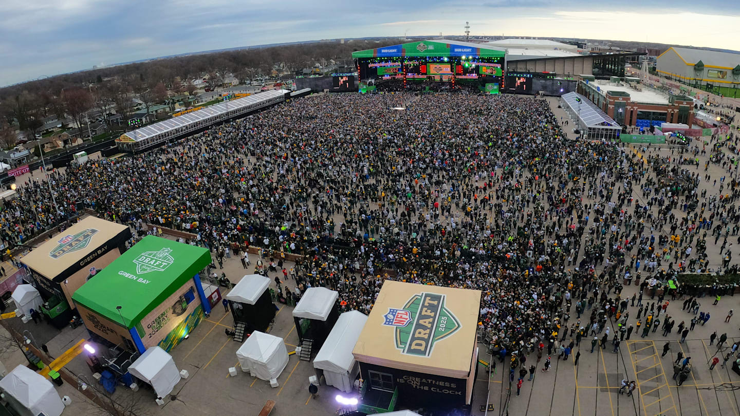 NFL Draft Attendance Was Nearly Double the Population of Green Bay