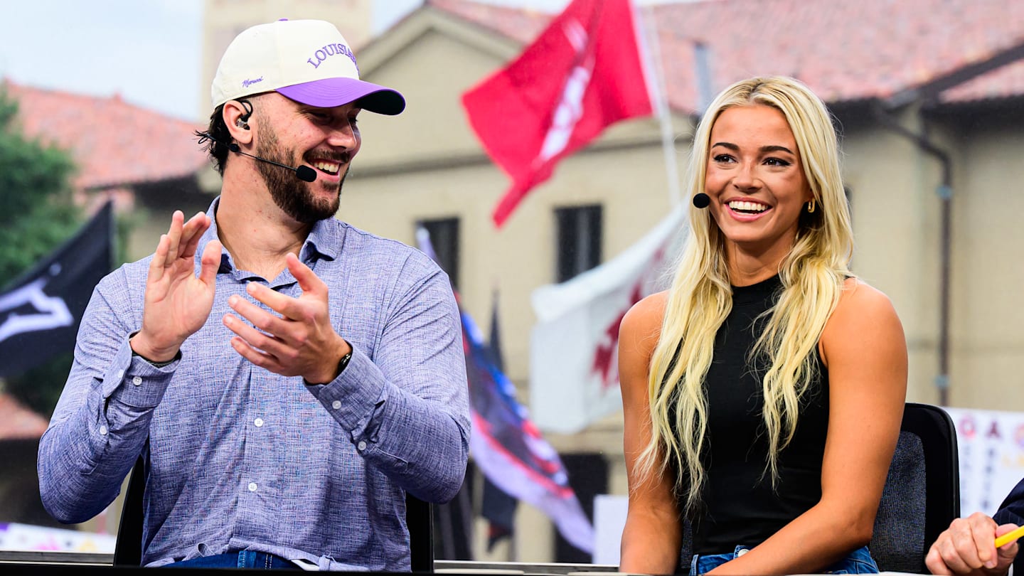 Olivia Dunne Stuns in Denim Mini Skirt for ‘College GameDay’ With Paul ...