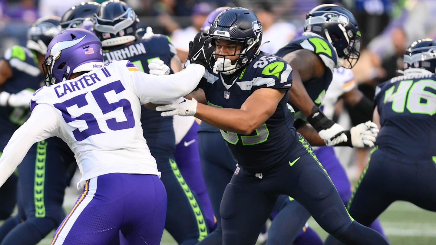 Seattle Seahawks Waive TE Tyler Mabry