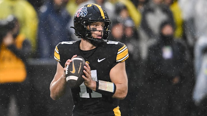Iowa Hawkeyes Lose in Heartbreaking Fashion to Oregon