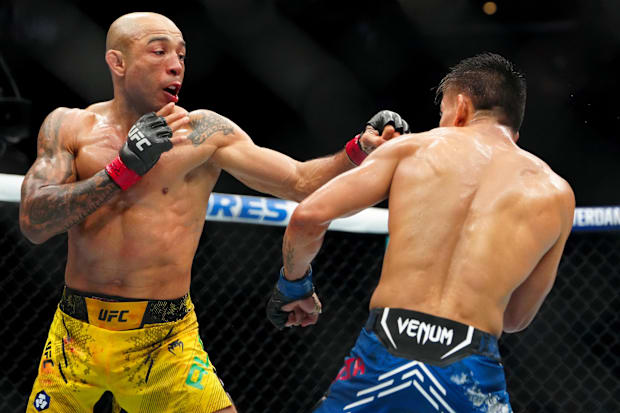 UFC 315 main card fighter counters Hall of Fame opponent with legendary ...