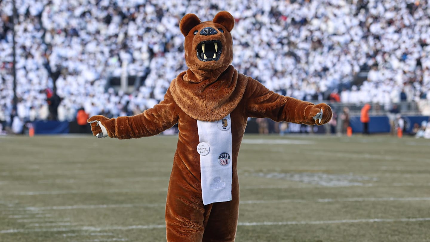 Penn State’s Tiny Airport Left SMU Fans Taking Private Jets to Game ...