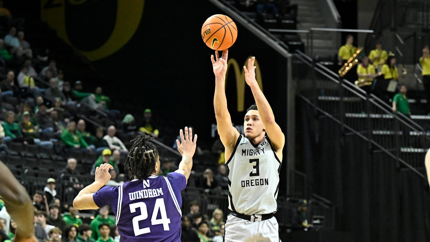 Oregon Ducks Basketball Faces Iowa, Wisconsin In Crucial NCAA ...