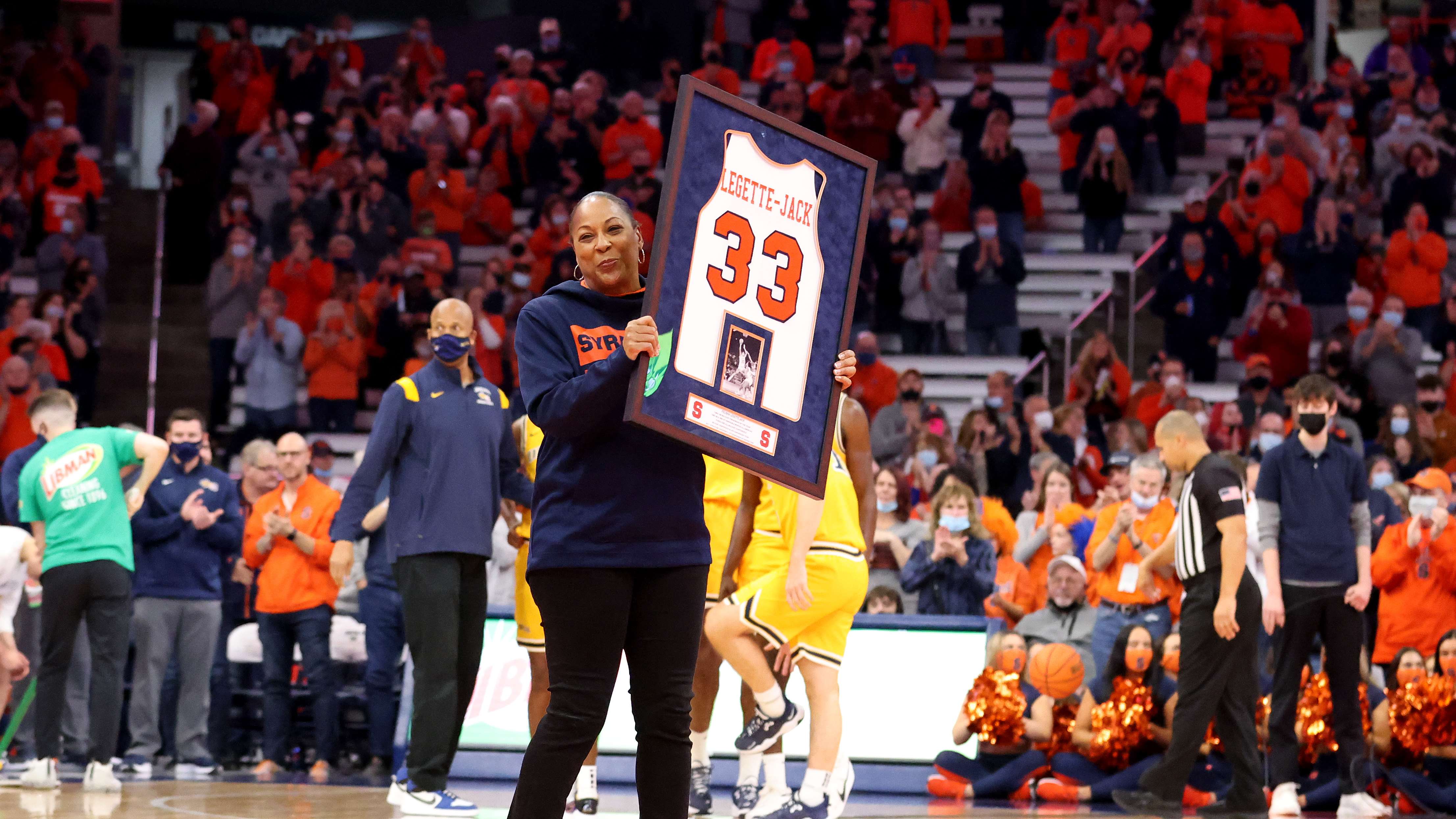 Syracuse Orange: I'd love to see more female representation in local sports talk radio
