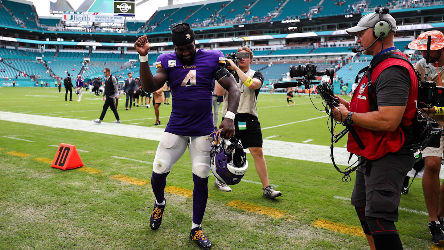 Dalvin Cook hints at signing with Miami Dolphins in cryptic Instagram post