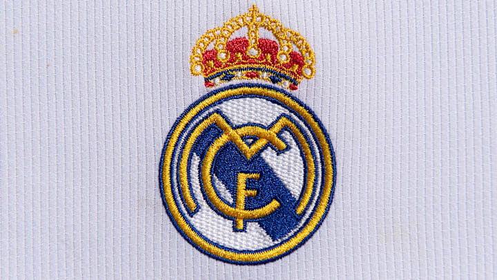 how to draw the logo of real madrid