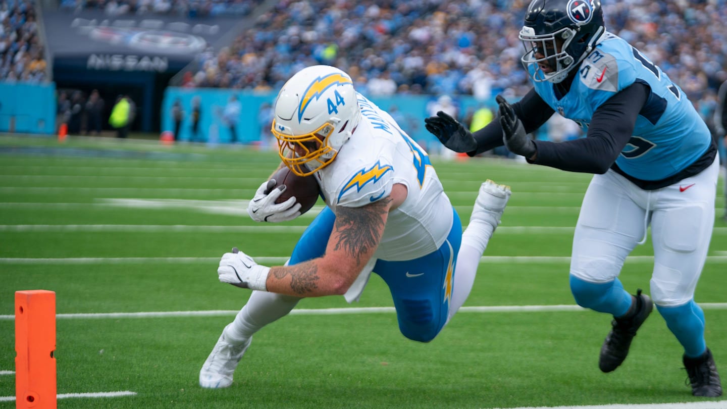 Former Boise State star scores first NFL touchdown