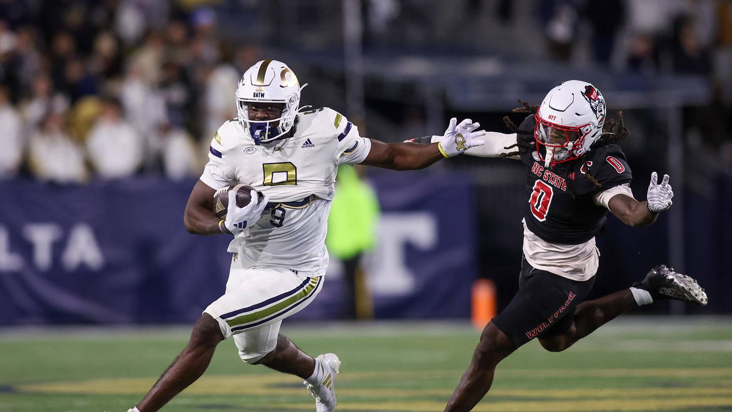 RECAP: Georgia Tech Defeats NC State In Final Seconds To Move to 7-4
