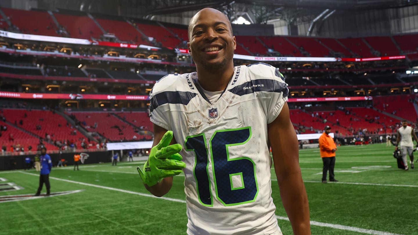 First look at Tyler Lockett in Titans uniform feels wrong and ...
