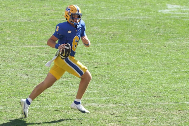 Pitt Panthers Freshman QB Shines in First Career Start