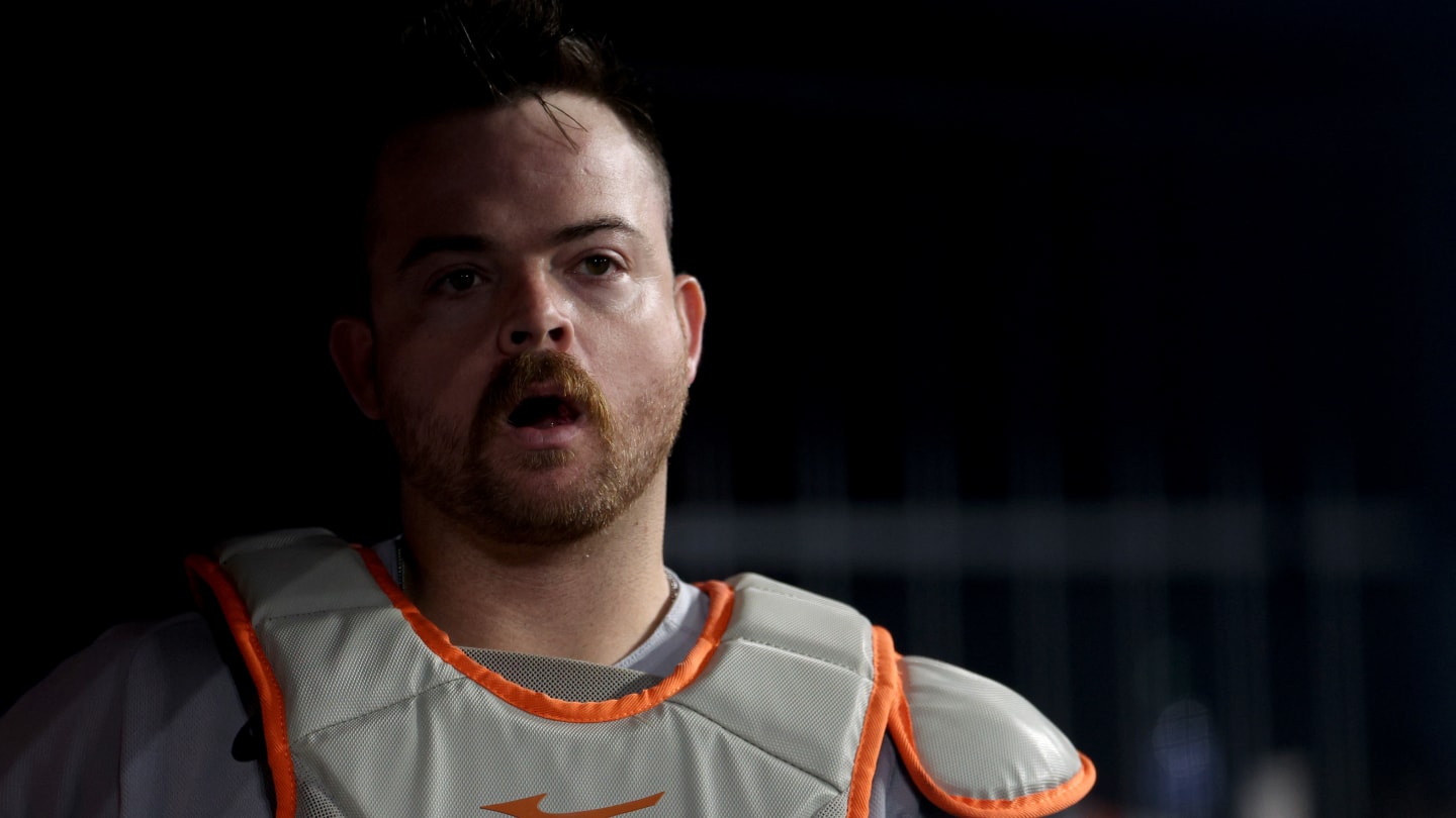 Jake Rogers completely snubbed out of top MLB top catchers list