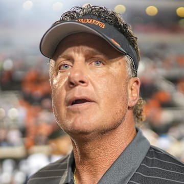 Mike Gundy's Son Re-Enters Transfer Portal After Leaving Oklahoma State ...