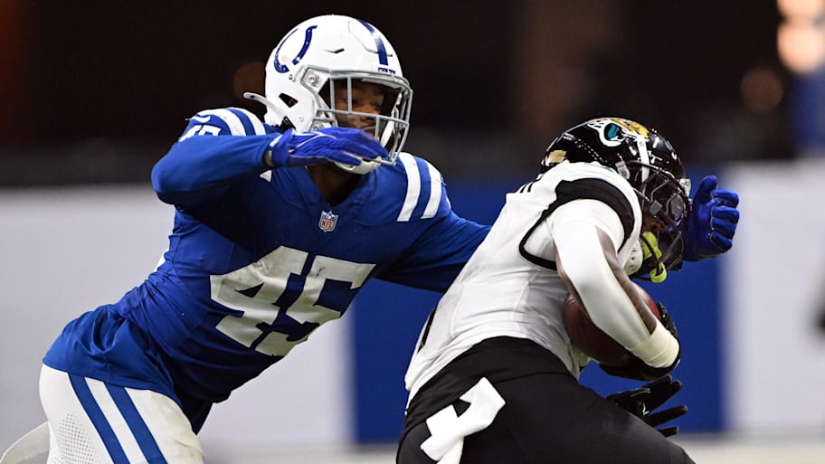 Cowboys linked to free agent LB with ties to new defensive coordinator