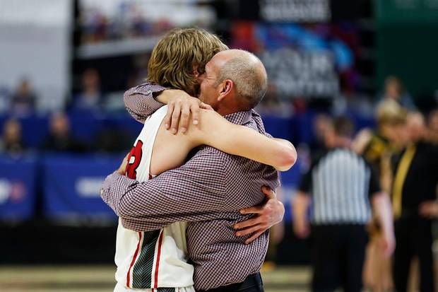 REPEAT: Chadwick boys go lights out, win MSHSAA Class 1 basketball ...