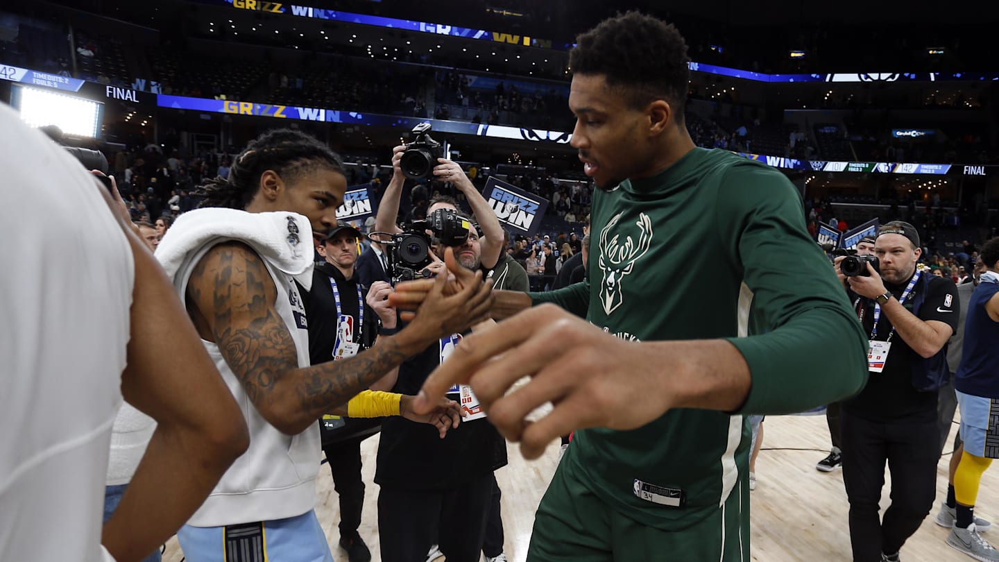 Bucks' Giannis Antetokounmpo Will Join Dunk Contest If Ja Morant Does Bucks' Giannis Antetokounmpo Will Join Dunk Contest If Ja Morant Does