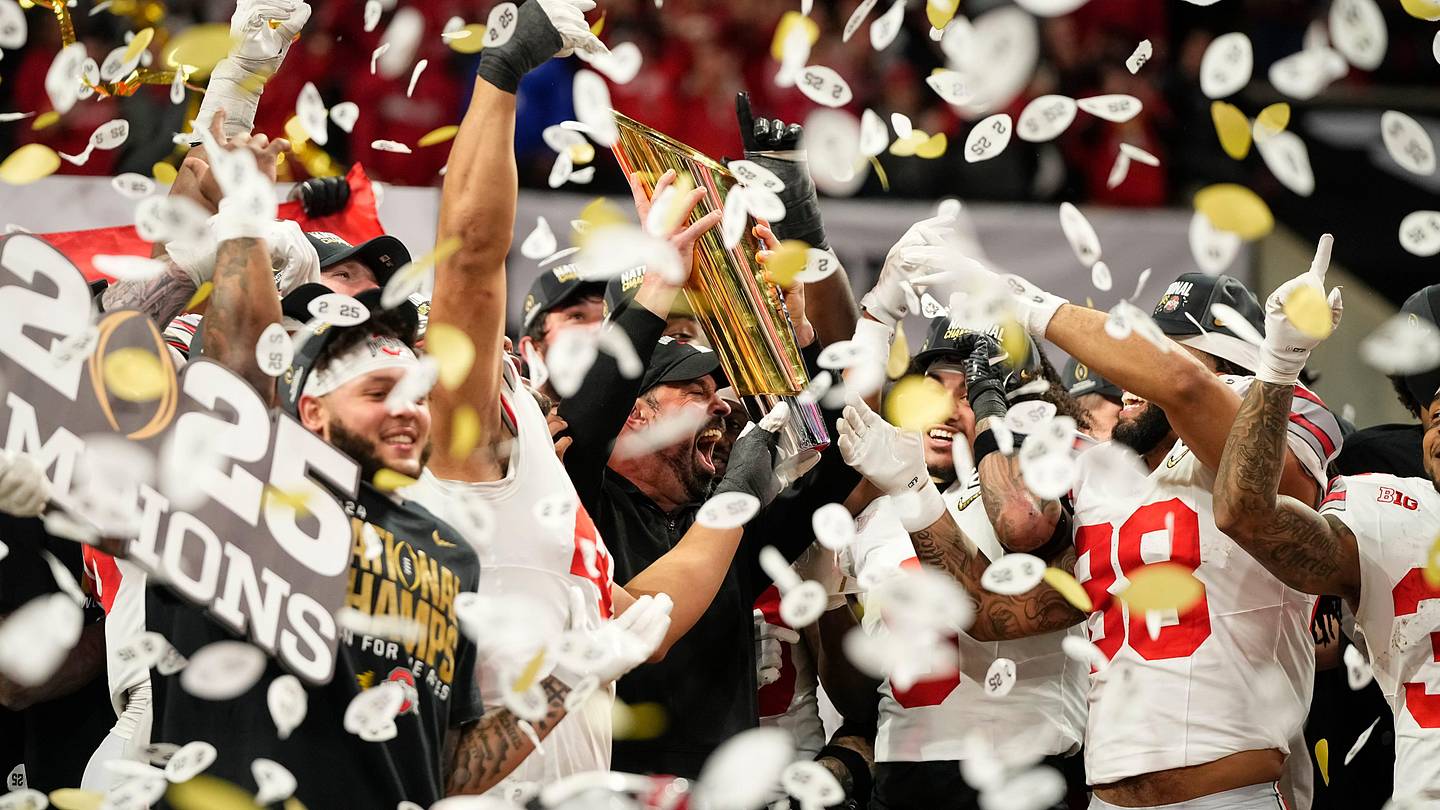 Best Streaming Services for College Football Games