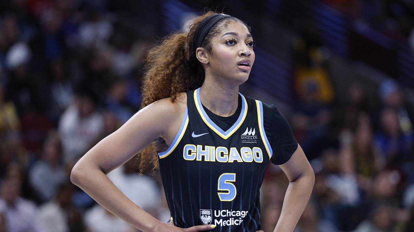 Chicago’s WNBA Season is in Utter Disarray - SandJack TV