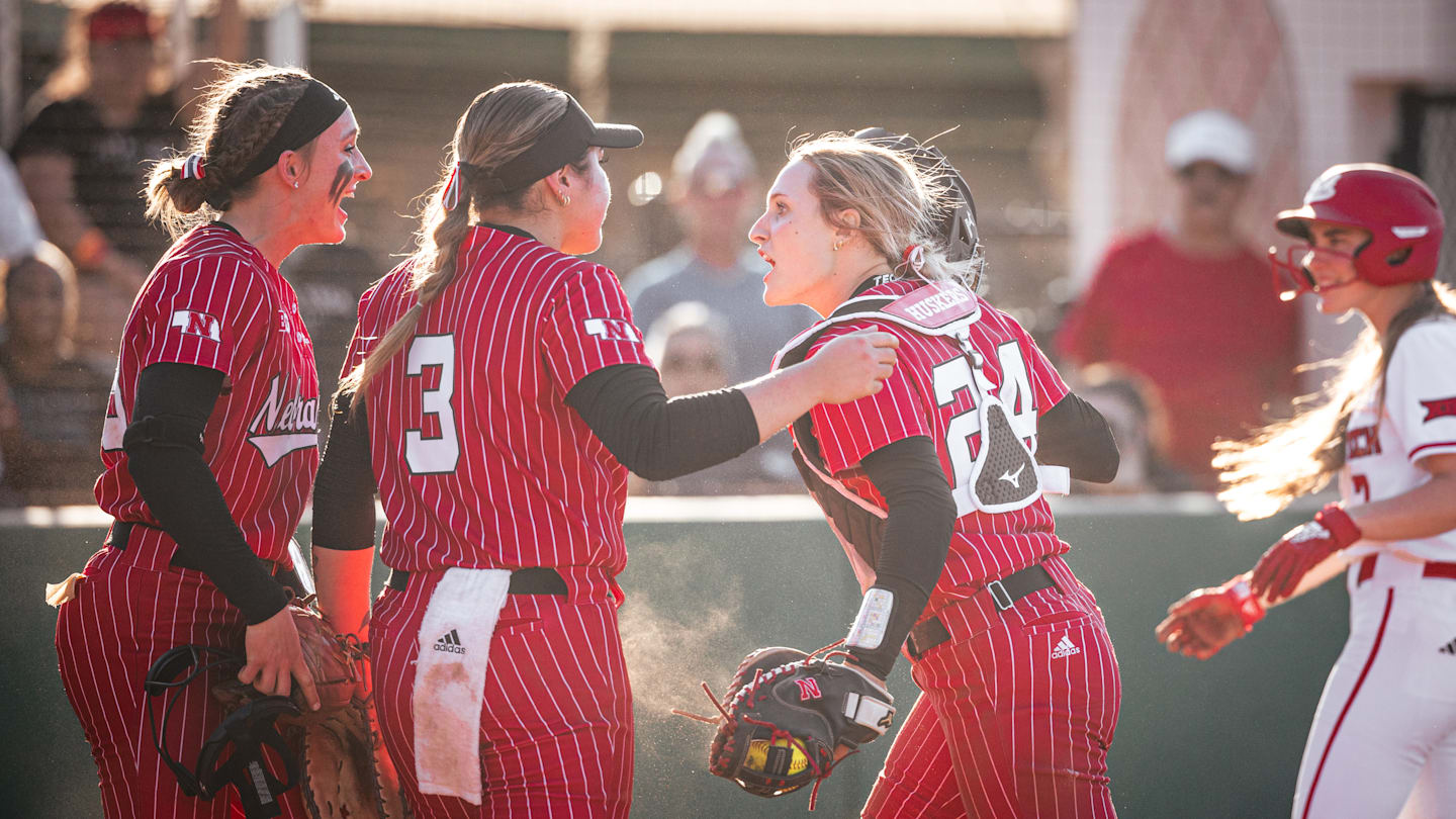 HuskerMax Big Ten Softball Power Rankings: Nebraska Opens at No. 2