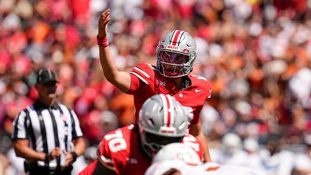 Ohio State's Strategic Mastery Beats Manning, Texas in Season Opener