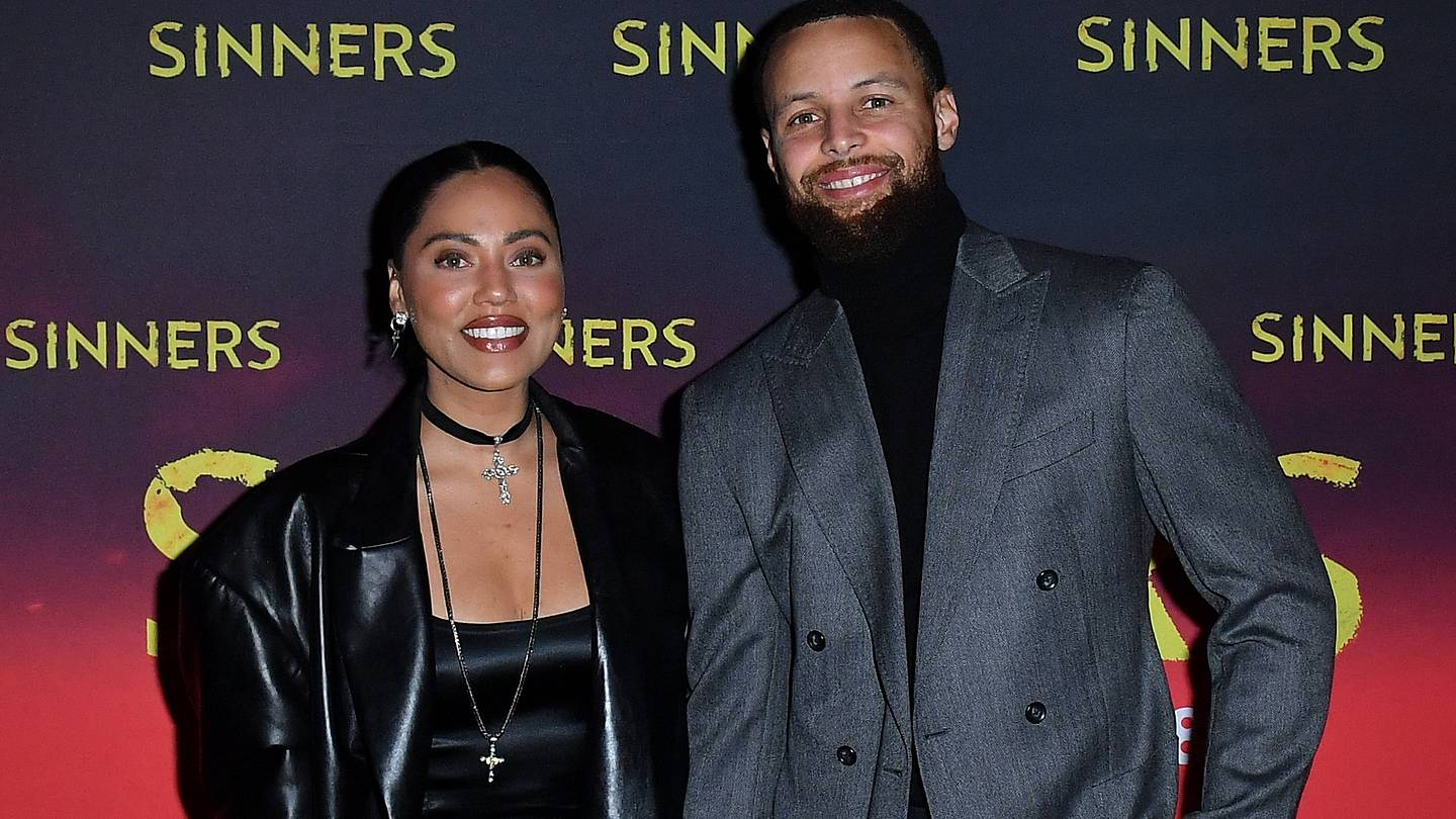 Stephen Curry posts amazing tribute to wife Ayesha with baby Cai on 1st ...