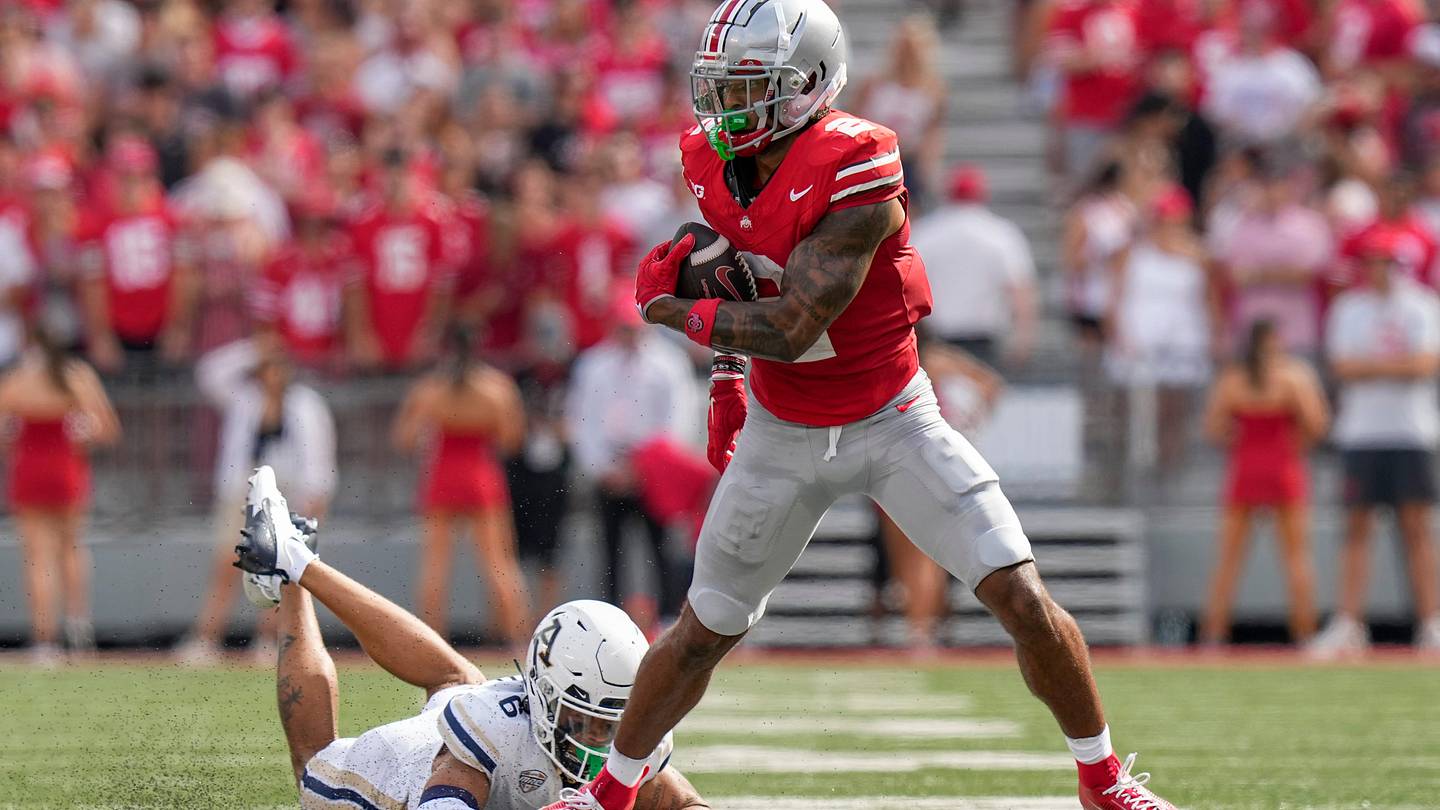 WATCH: Ohio State Buckeyes' Emeka Egbuka Breaks Loose For Long TD