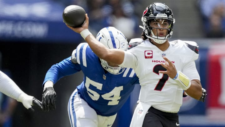 Why Dayo Odeyingbo signing requires leap of faith from Bears fans