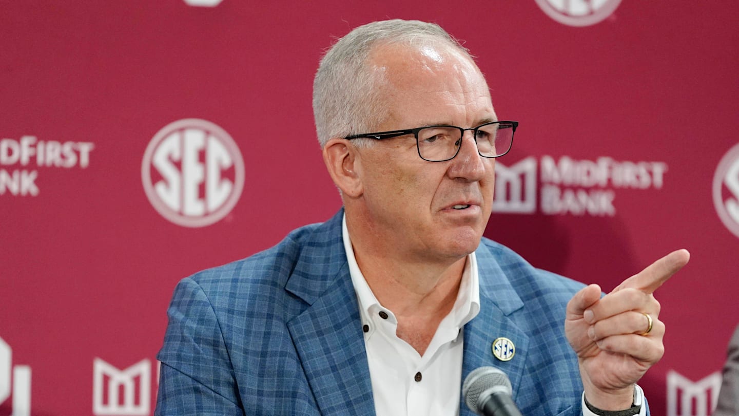 SEC Commissioner Makes Definitive Statement About Not Recruiting New ...