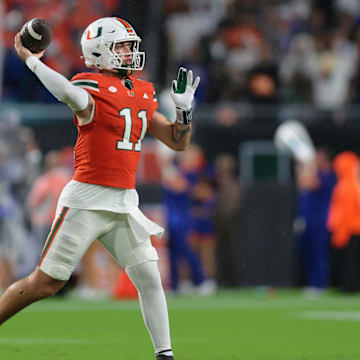 Carson Beck's Injury Not A Problem in Four Touchdown Game against FSU