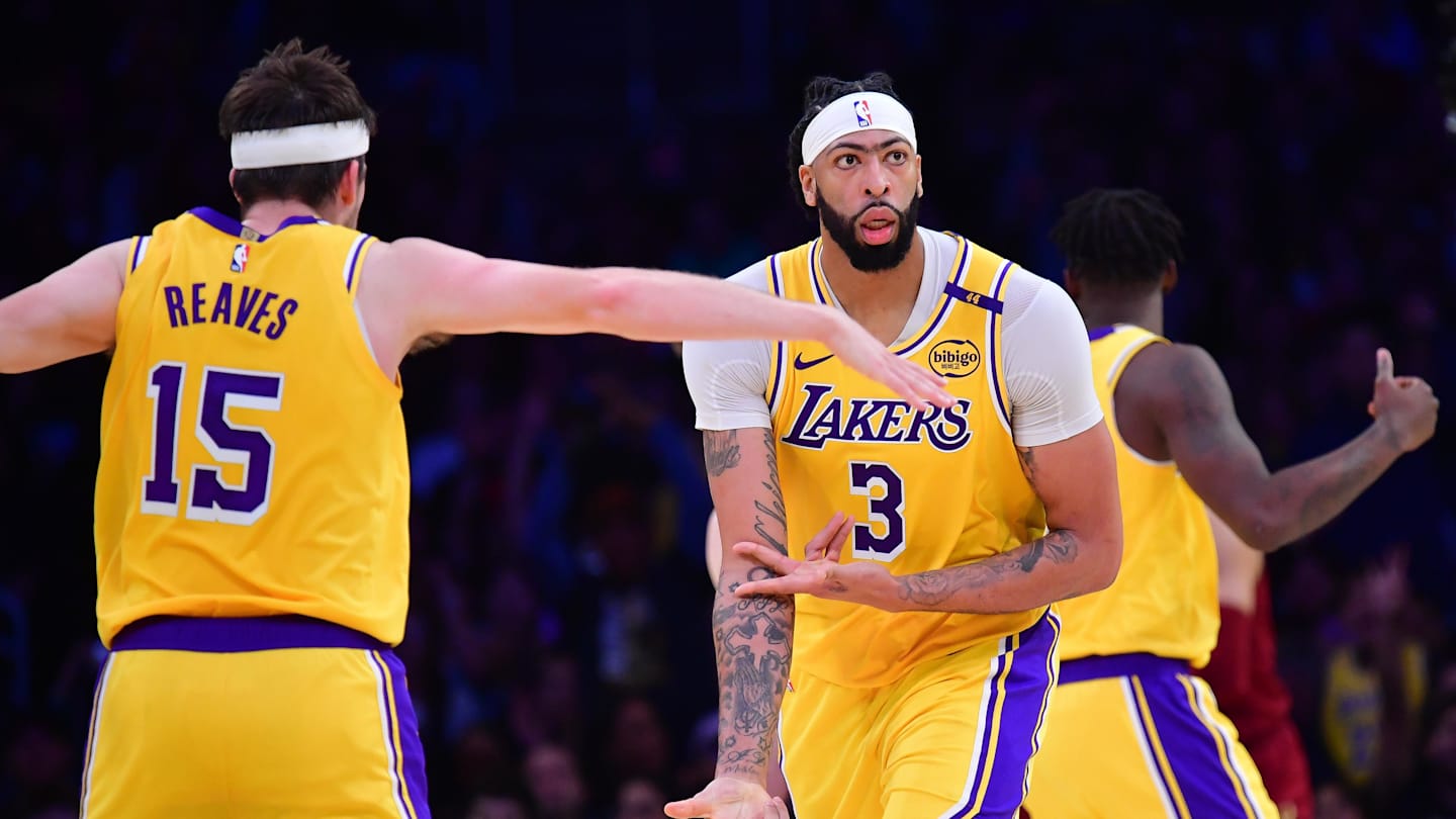 Anthony Davis gets honest on star teammate's new role after D'Lo trade